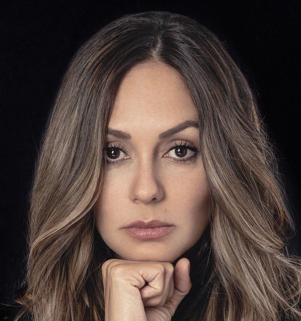 Angie Arévalo – Maika Producciones